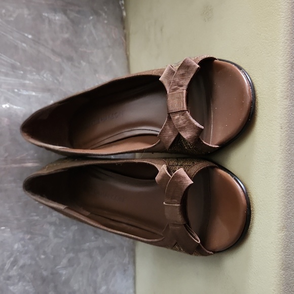 Hillard & Hanson | Shoes | Hillary Hanson Tweed Envy 8m Open Toed Heels ...